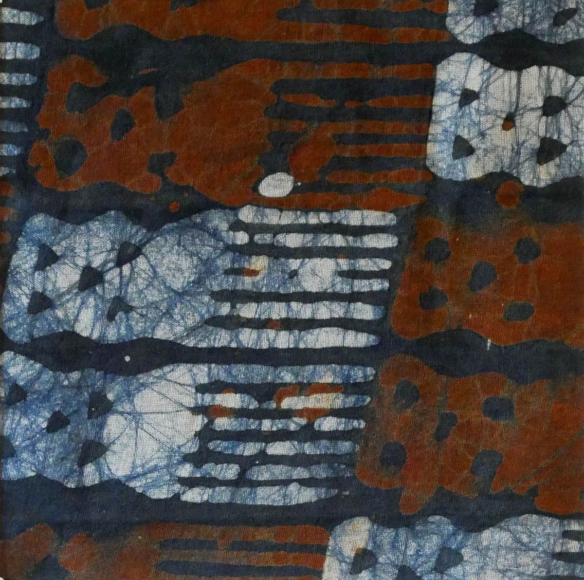 Kola & Indigo Hand-dyes Comb | The African Fabric Shop